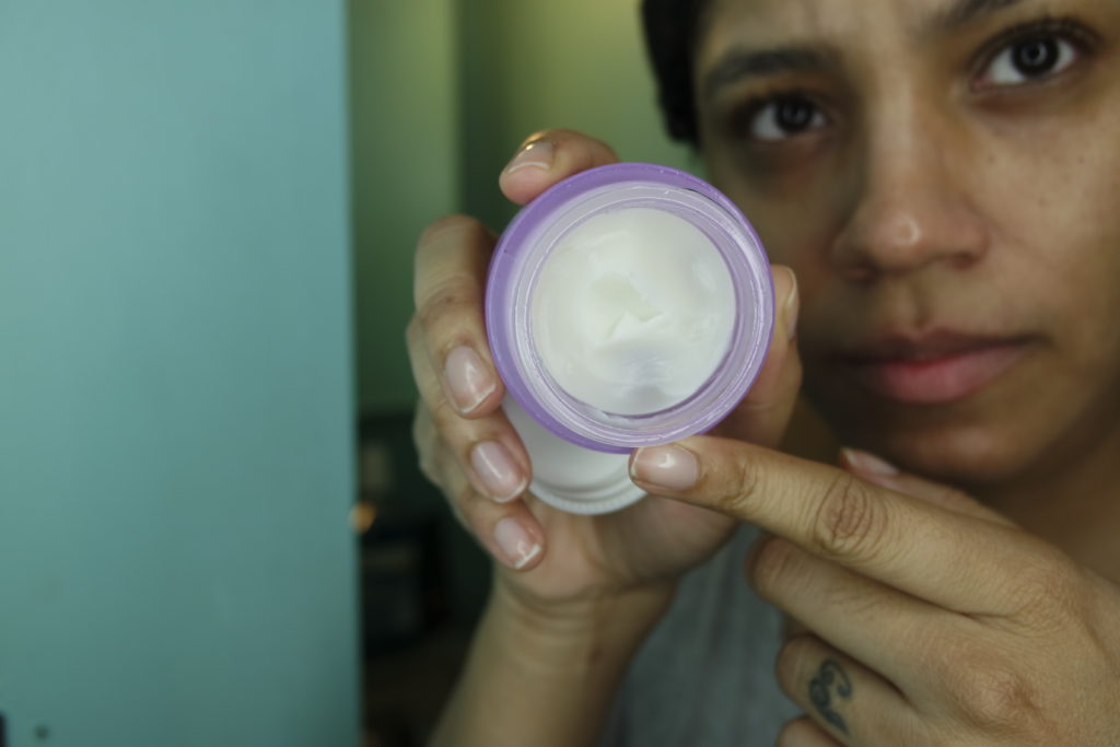 How I Properly Remove My Makeup | 3THECHICWAY